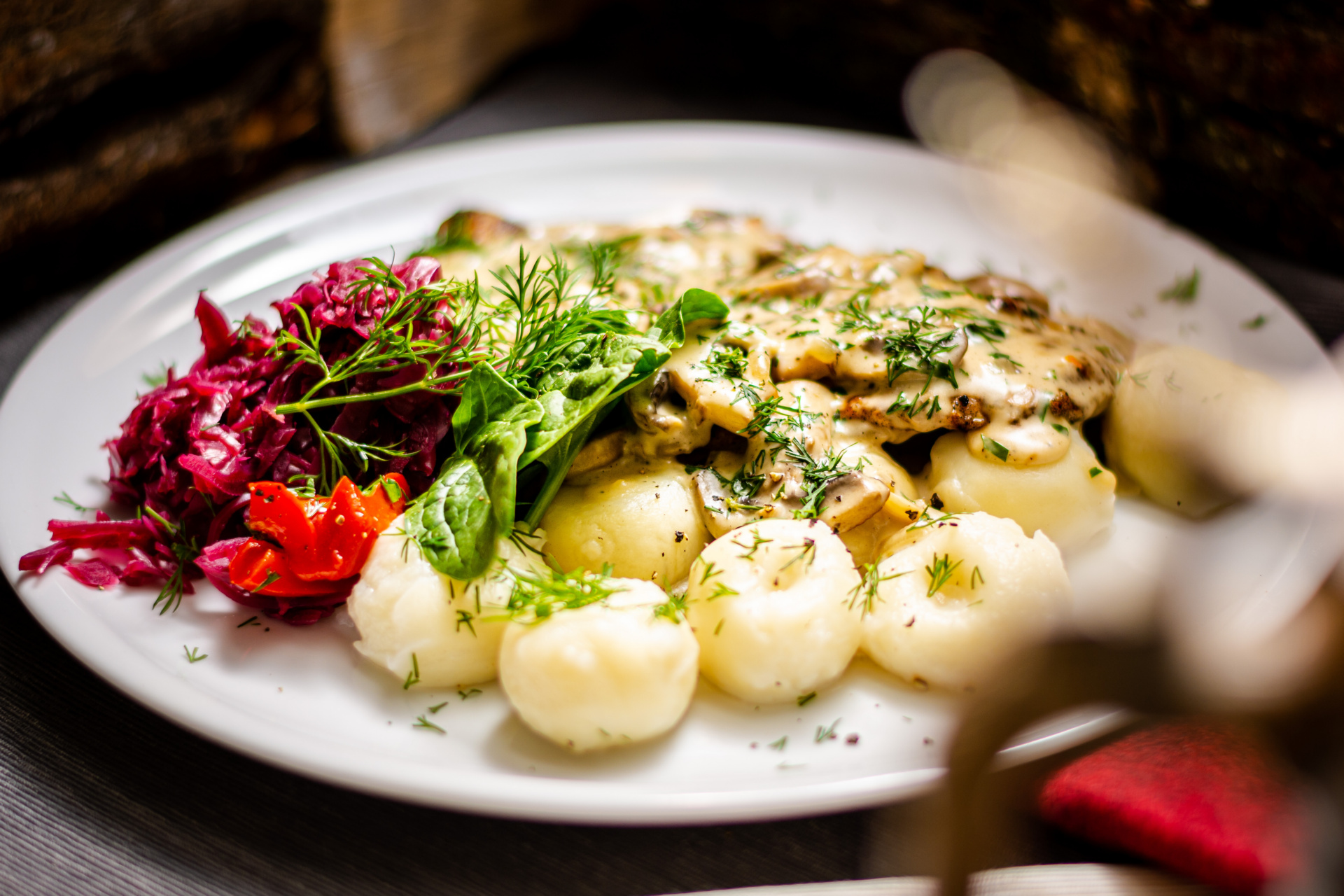 Jakie katowickie restauracje warto odwiedzić? Sprawdź z nami! | Triverna