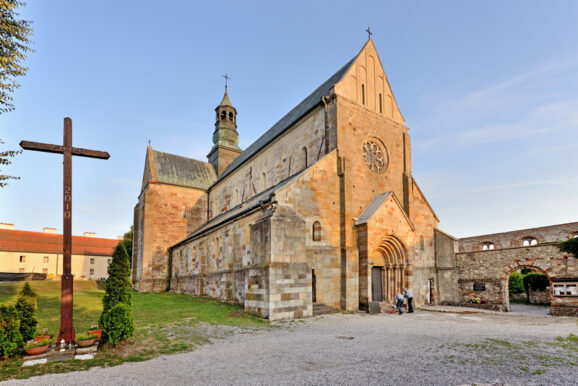 Lista 11 najpiękniejszych kościołów w Polsce | Triverna