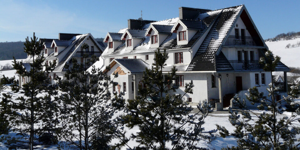 Końska Dolina, Izby | Triverna